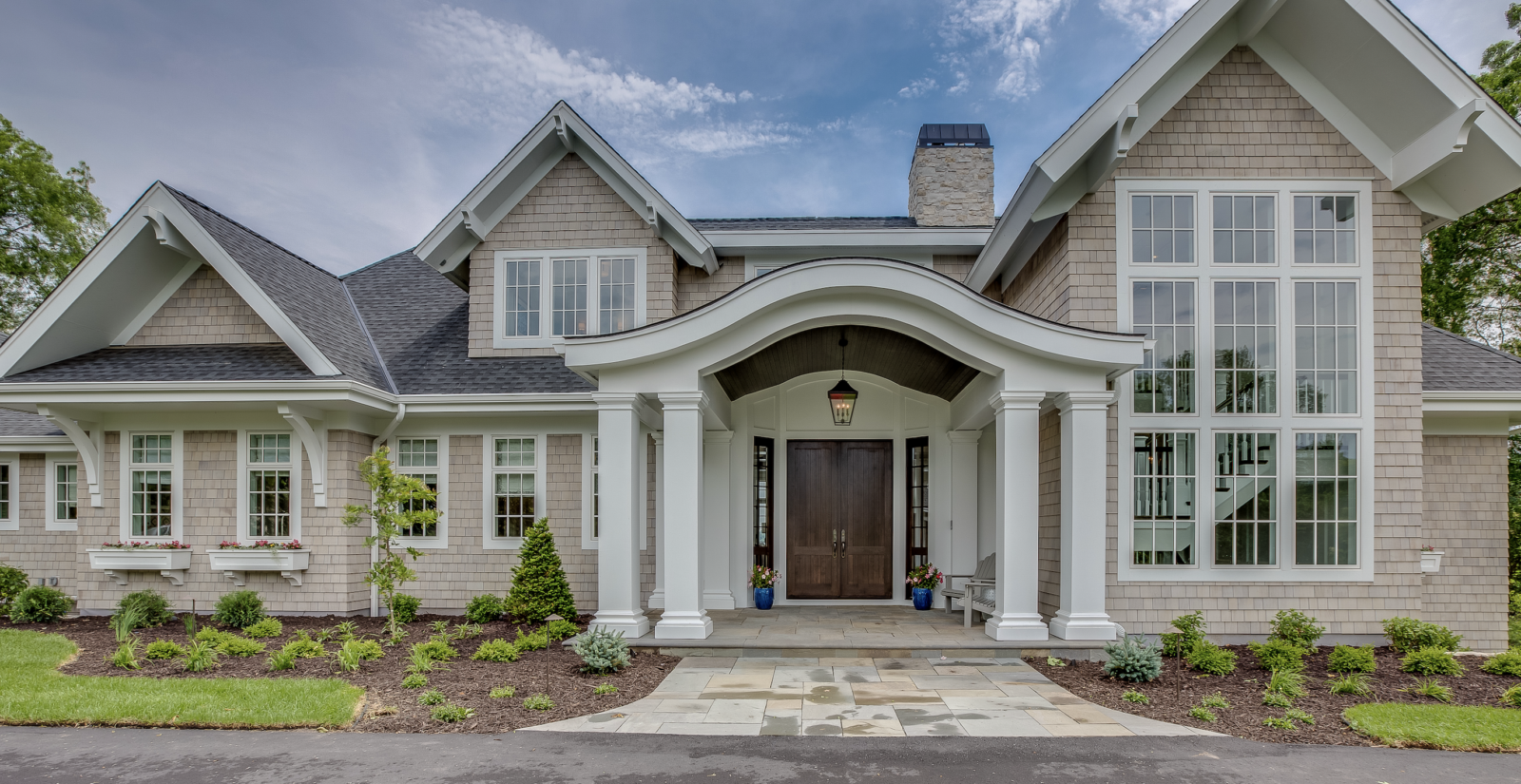 Cabinet Hardware Trends That Will Make You Fall Back In Love With Your ...